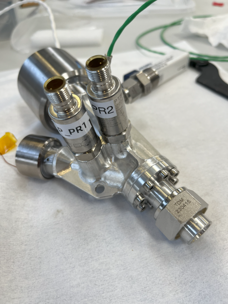 Pressure regulator – deltaVision GmbH – fluid control and aerospace